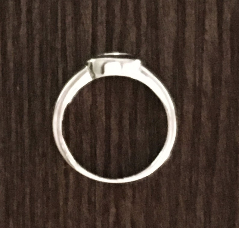 Cute and Simple Faceted Garnet Cabochon Ring in Sterling Silver .925 ...