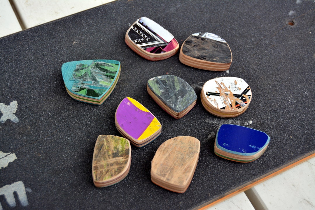 Recycled Skateboard Magnet for Fridge, Batch of 10 Magnets, Magnet ...