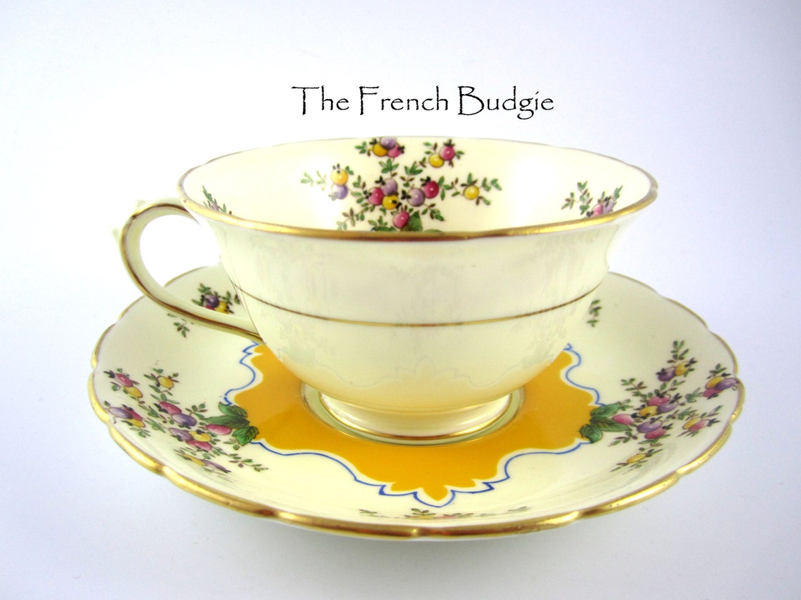 Plant Tuscan Bright Yellow Teacup and Saucer Made in ENGLAND - Etsy