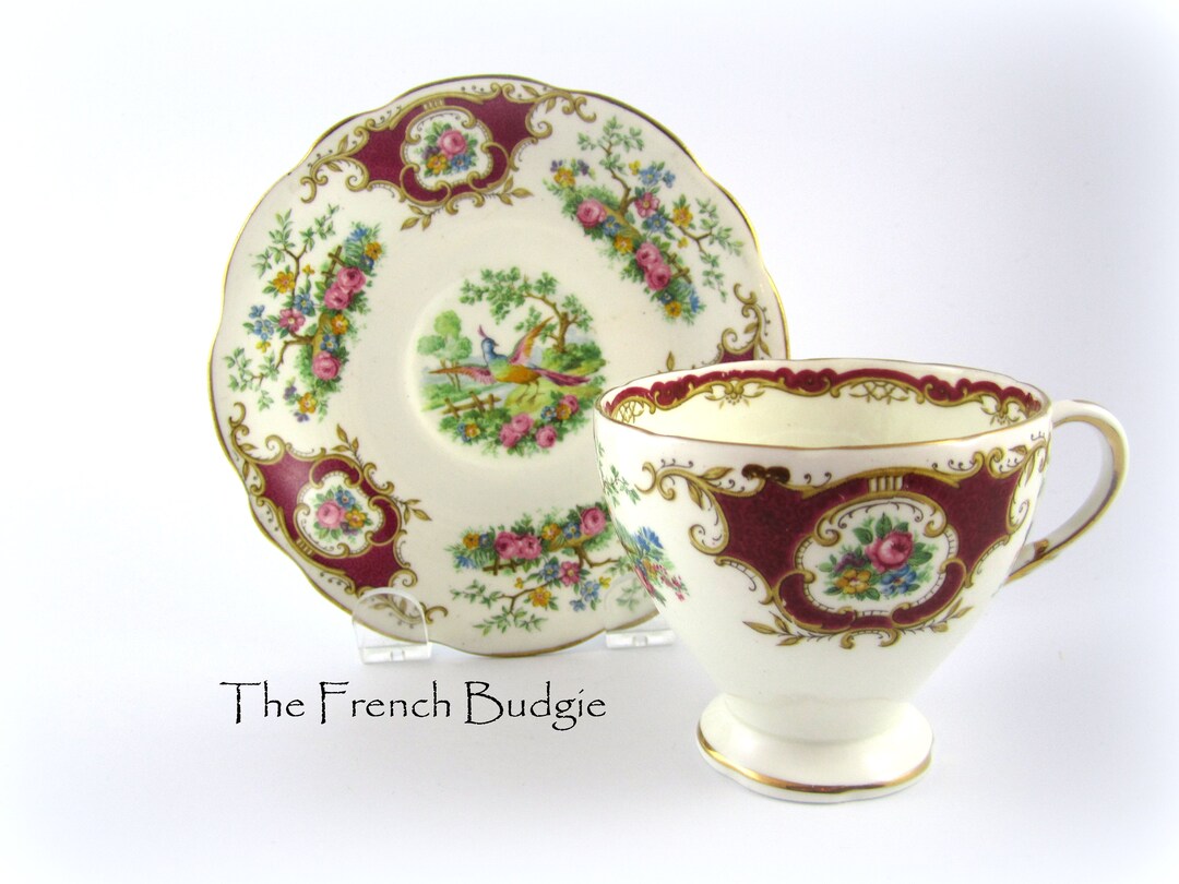 Foley Red Broadway Pattern Scenic Teacup With Chelsea Bird Made in ...
