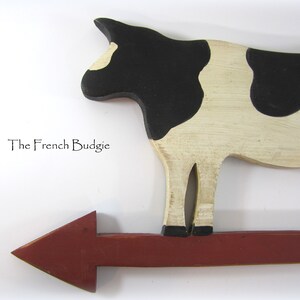 Large Vintage Rustic Barn Yard Wooden Arrow With Black and White Cow ...