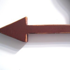 Vintage Rustic Barn Yard Wooden Arrow With Black and White Cow Farm ...