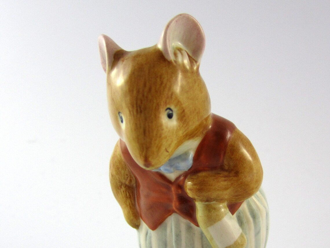 Royal Doulton "basil" Mouse Vintage Figurine From the Brambly Hedge ...