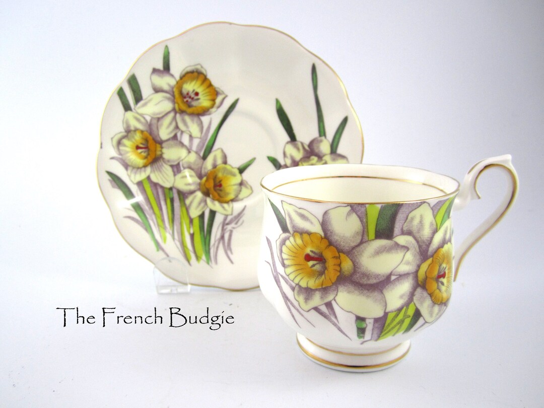 Royal Albert Yellow Daffodil Flower of the Month Teacup and Saucer Made ...