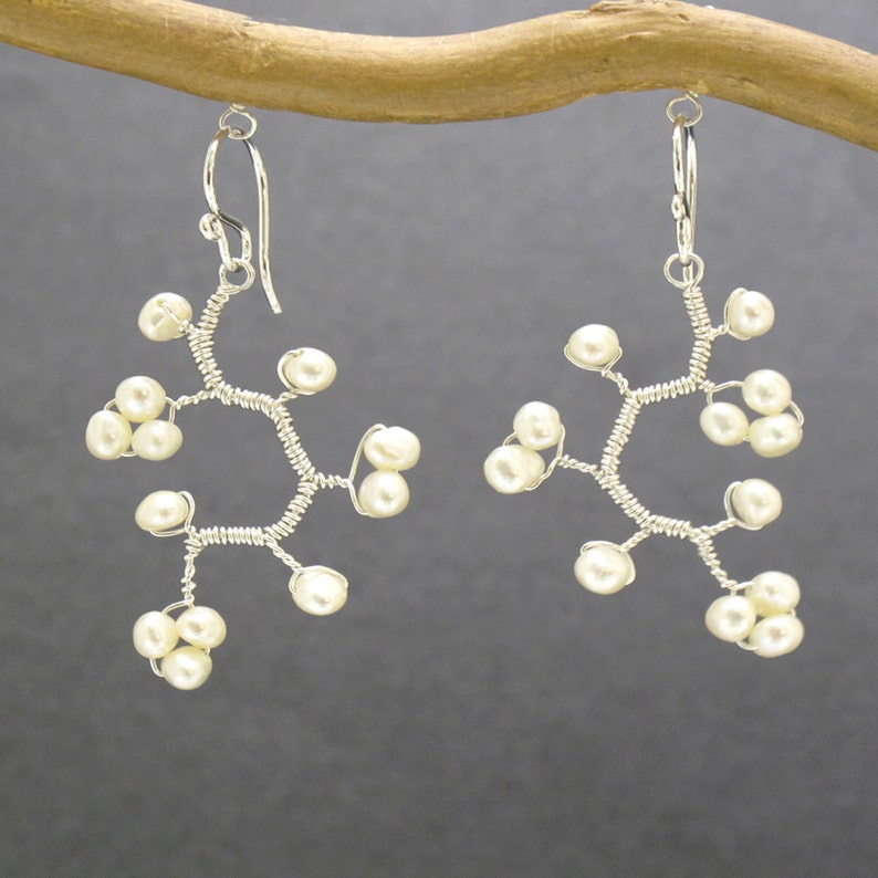 Clusters of Ivory Pearls Branch Earrings Cosmopolitan 94 - Etsy