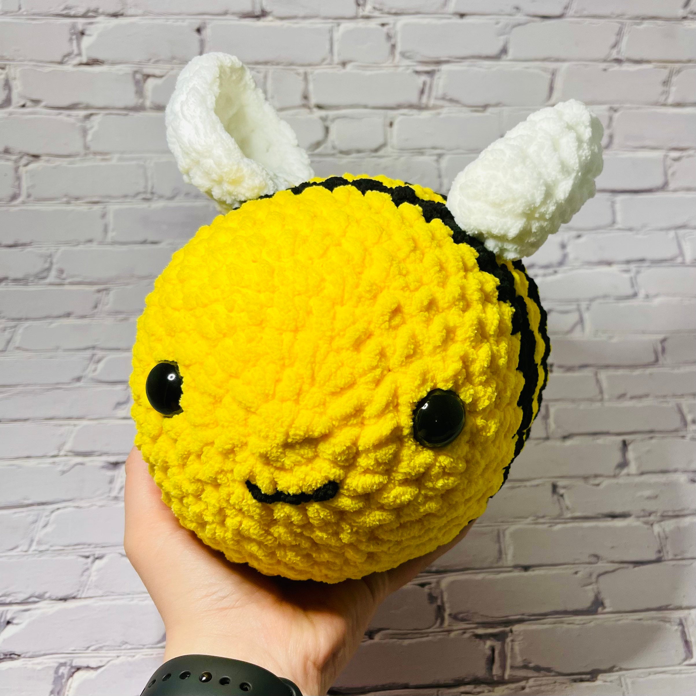 Bee Plushie, Crochet Bee, Handmade Bee, Bee Gift, Bee Lover, Colored ...
