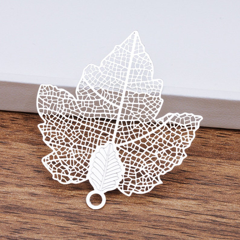 Filigree Findings 10pcs 38x43mm Filigree Leaf Pendant Maple - Etsy