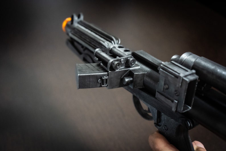 E-11 Blaster Rifle Stormtrooper Blaster Star Wars Props | Etsy