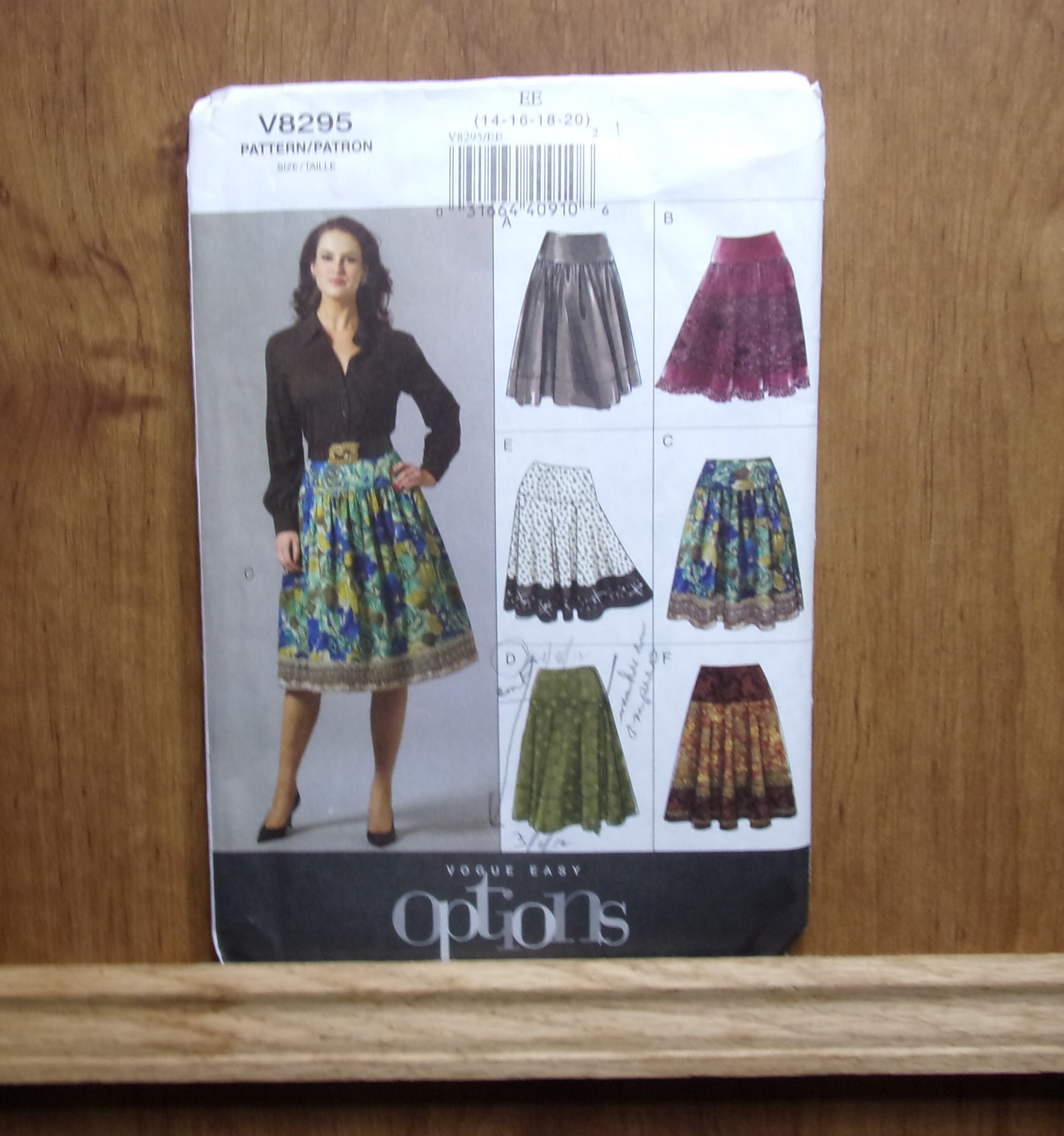 Vogue 8536, Summer Blouse, Vogue 8248 Tops, Petites, Vogue 9901, Suit ...
