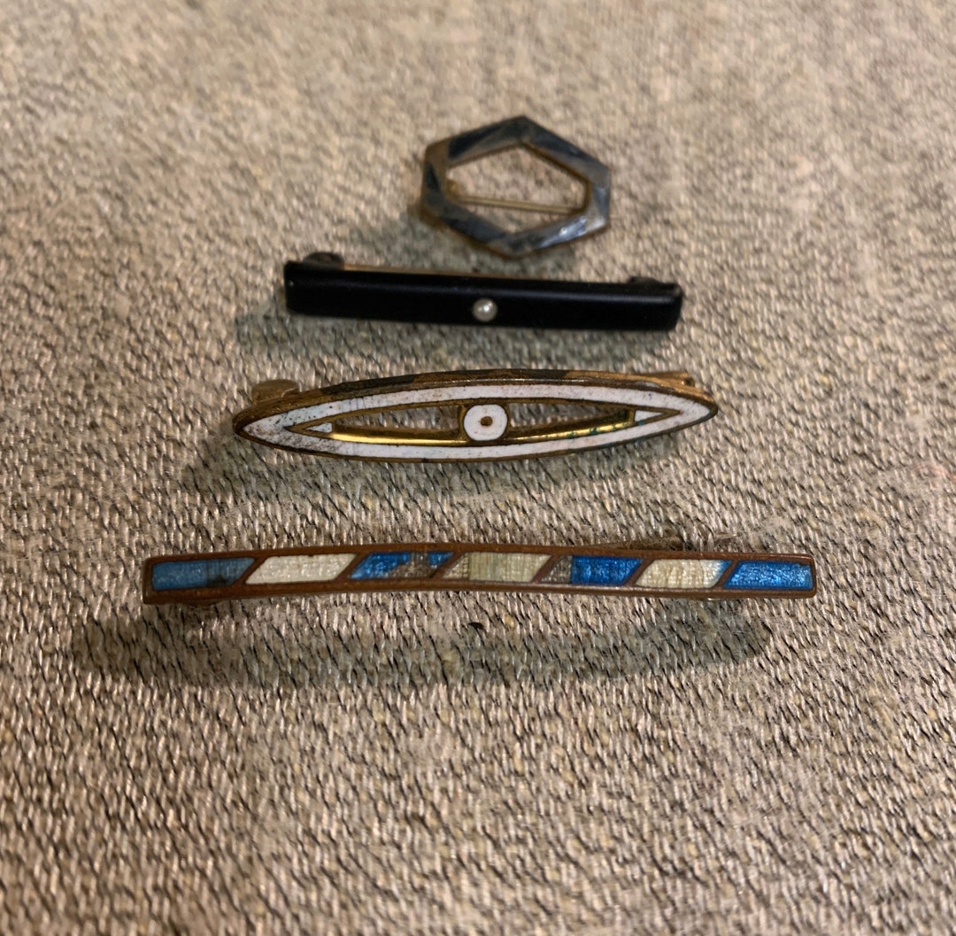 Group of Four Vintage Victorian Type Bar Pins Elegant Refined Fashion ...