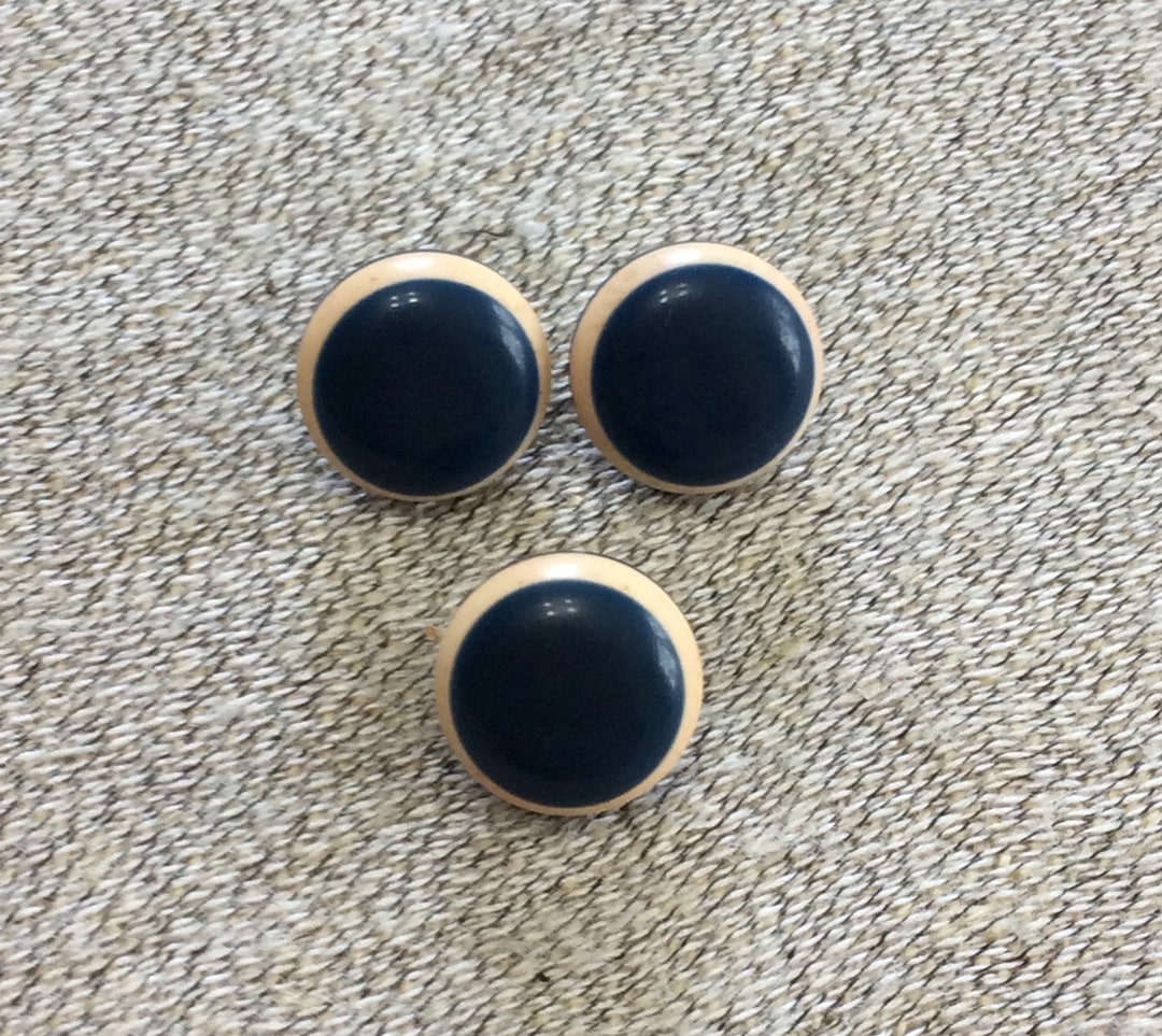 Set of Three Vintage Navy Blue and off White Plastic Buttons B1409 - Etsy