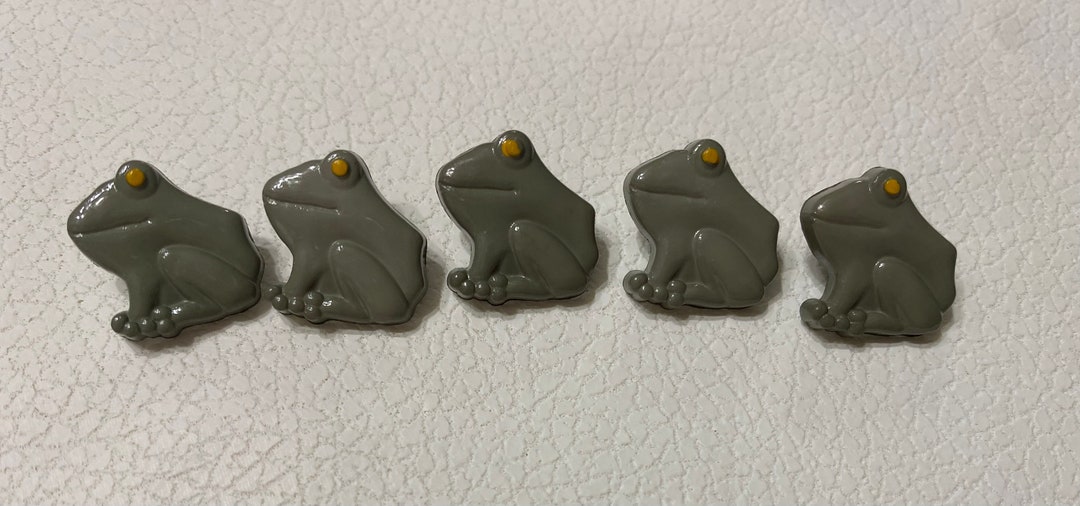 Five Gold Frog Plastic Buttons With a Glossy Finish- Shank Buttons ...