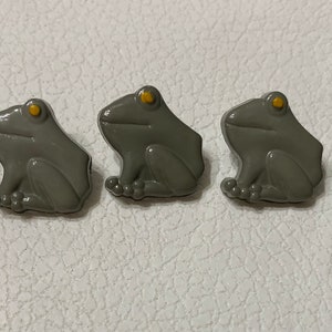 Five Gold Frog Plastic Buttons With a Glossy Finish- Shank Buttons ...