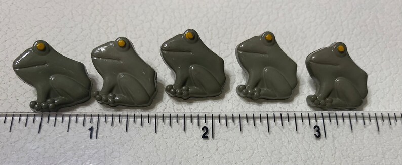 Five Gold Frog Plastic Buttons With a Glossy Finish- Shank Buttons ...