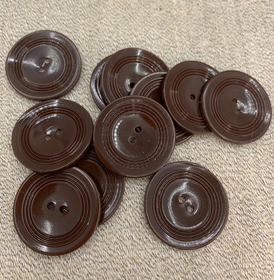 Eleven Large Chocolate Brown Vintage Plastic Buttons - Two Hole Sew ...