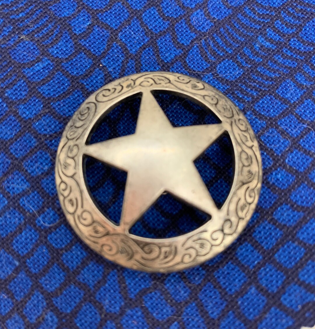 Star Concho With Leaf Border Screw Back J020 - Etsy