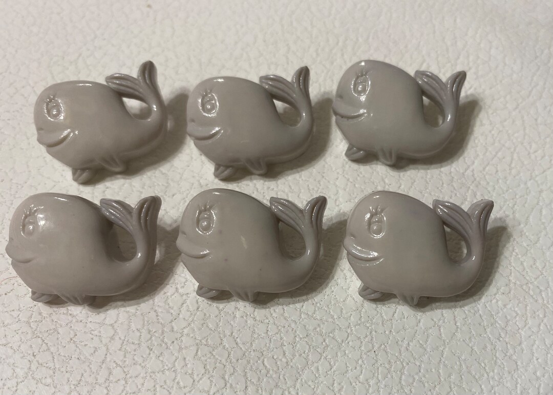 Six Gray Plastic Whale Buttons - Shank Buttons BT1217 - Etsy
