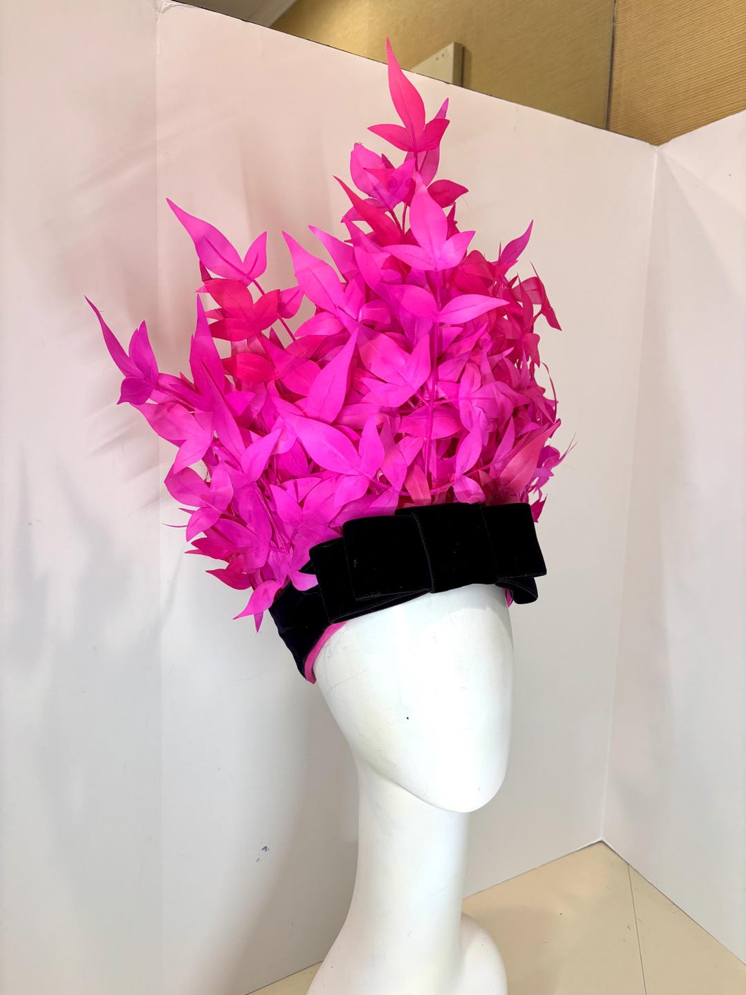 Hot Pink Fascinator- 60s Vintage Inspired Headpiece- One of a Kind - Etsy