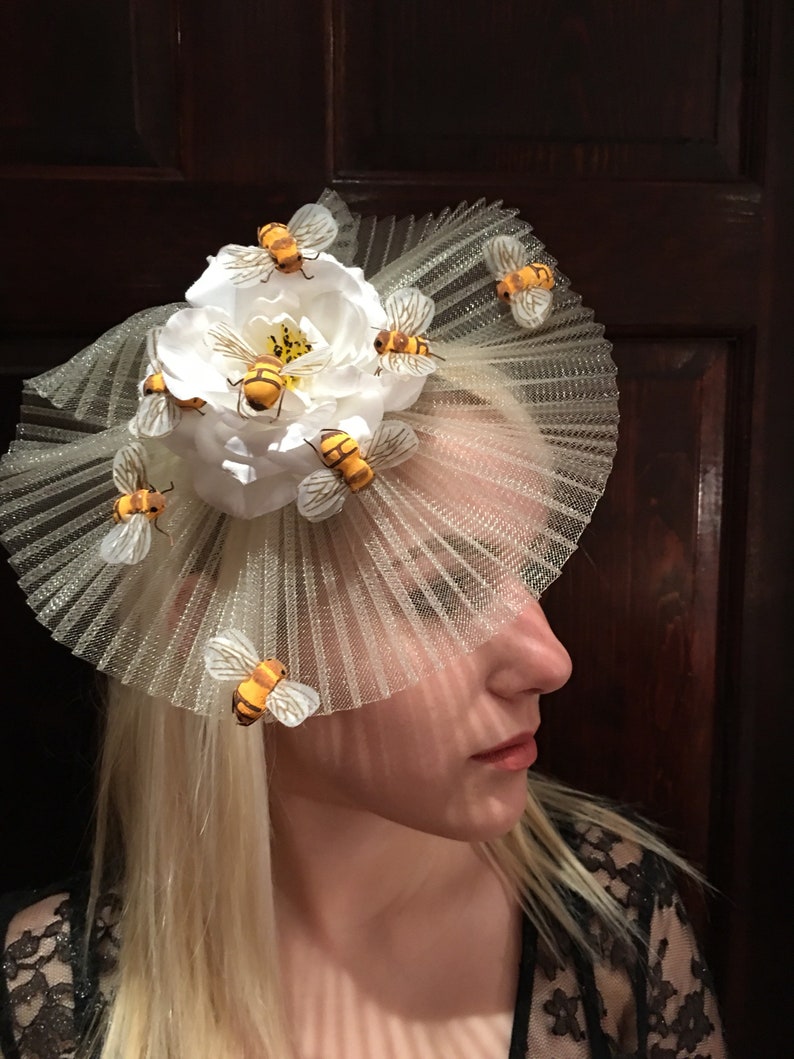 Ivory Fascinator bee Headpiece for Kentucky Derby - Etsy