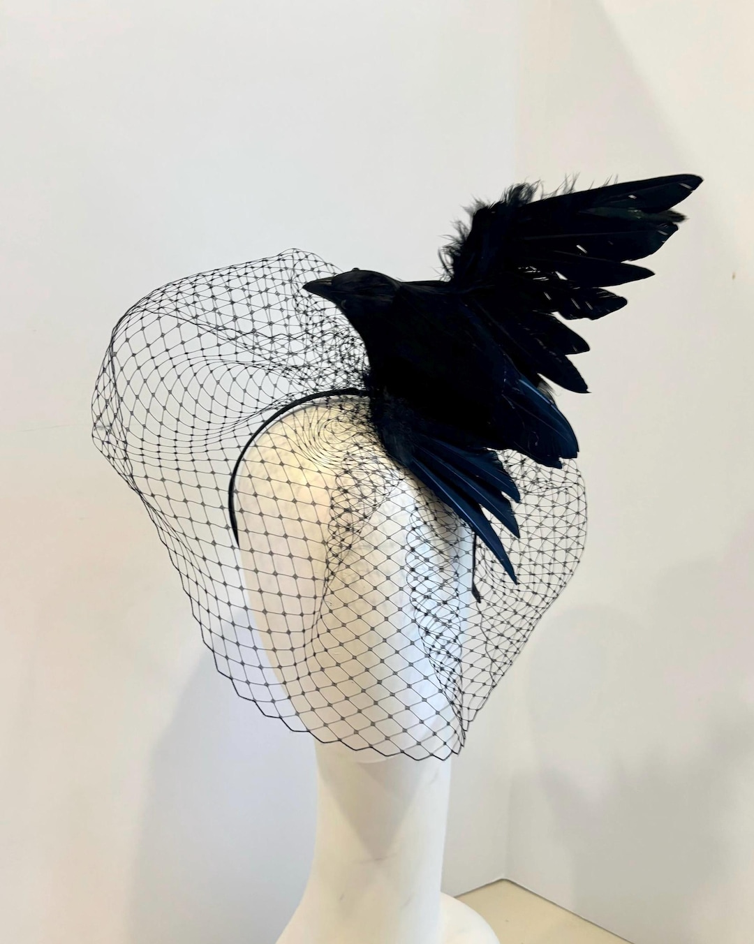 Black Fascinator- Crow With Veil- -raven Bird Headband- Halloween - Etsy