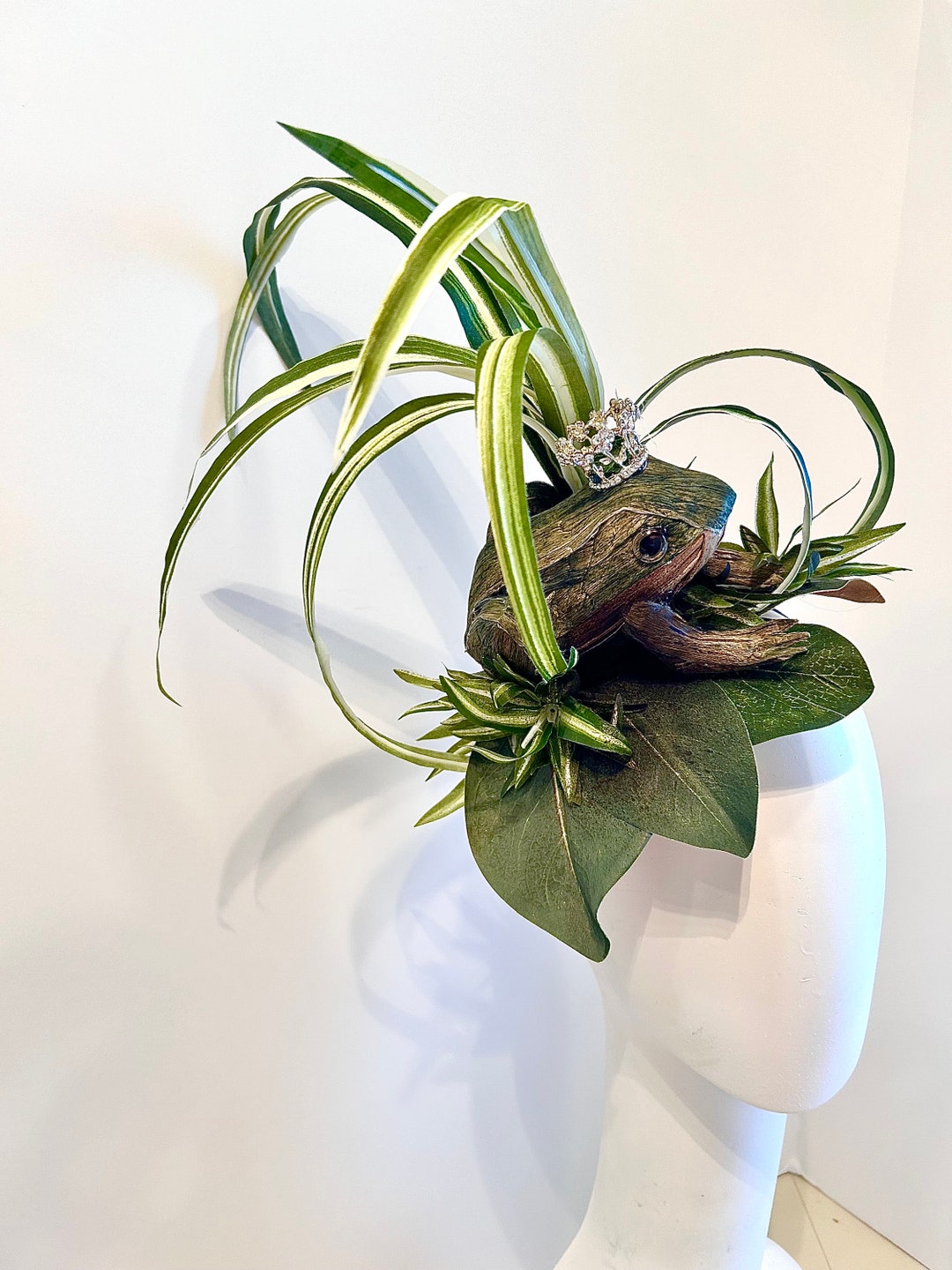 Green Fascinator- Frog Prince Headband -you Have to Kiss a Lot of Frogs ...