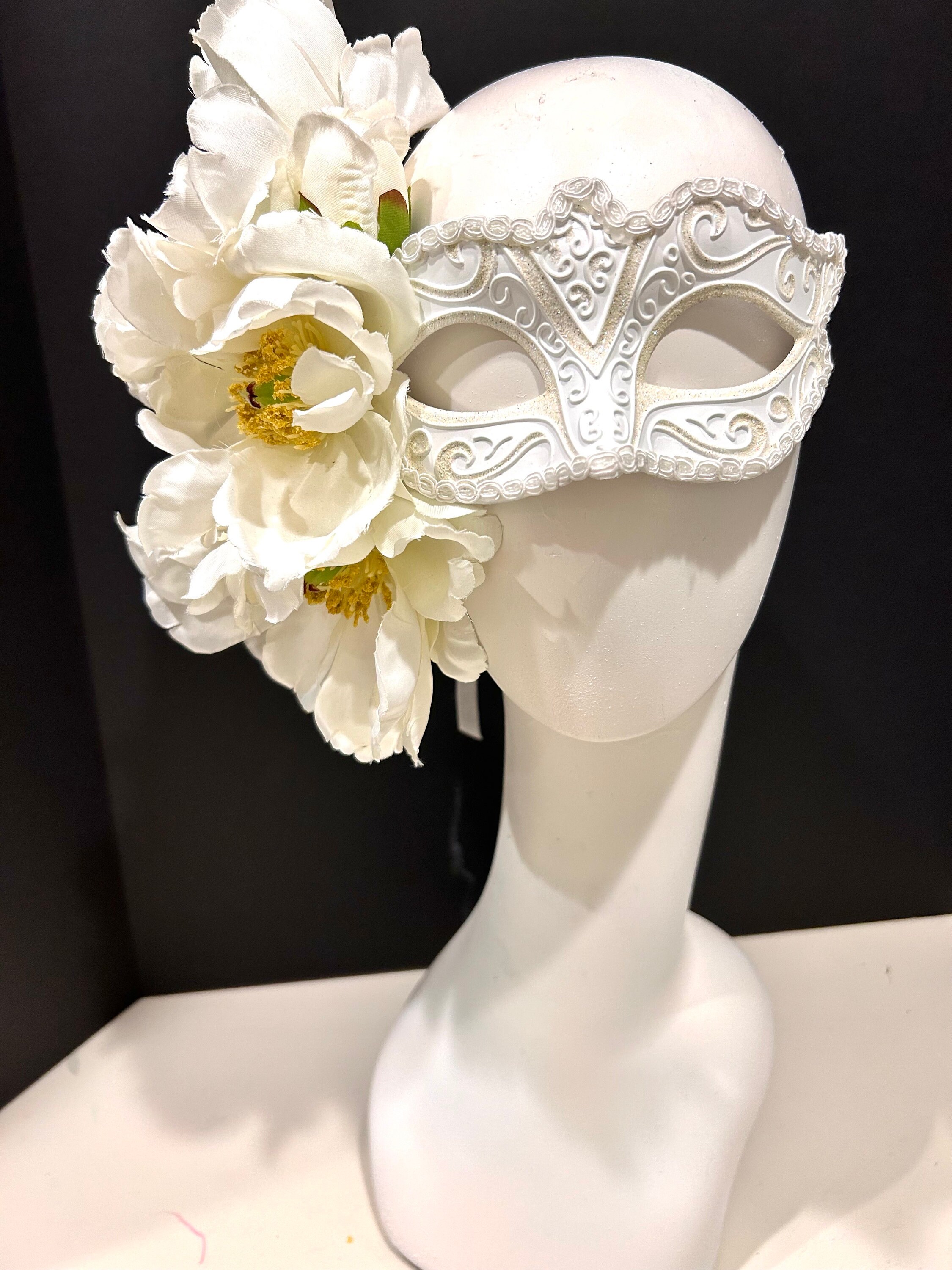 Ivory Masquerade Mask- Magnolia Mardi Gras Flower Mask - Etsy