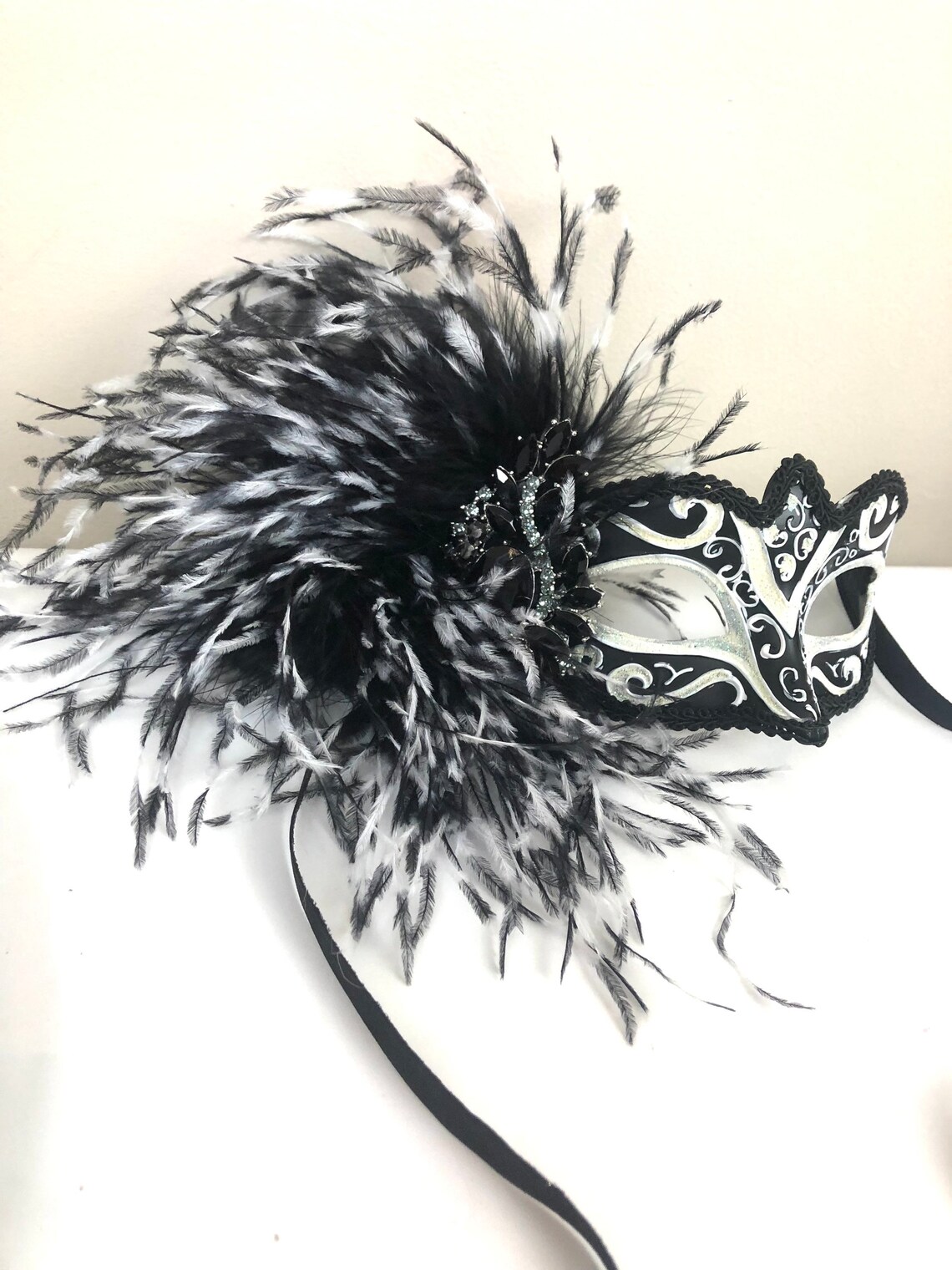 Black White Masquerade Masks mardi Gras venetian - Etsy