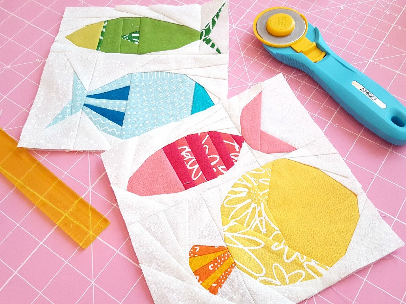 Funky Fishes Fiona and Francine Paper Piecing Pattern - Quilt Block ...