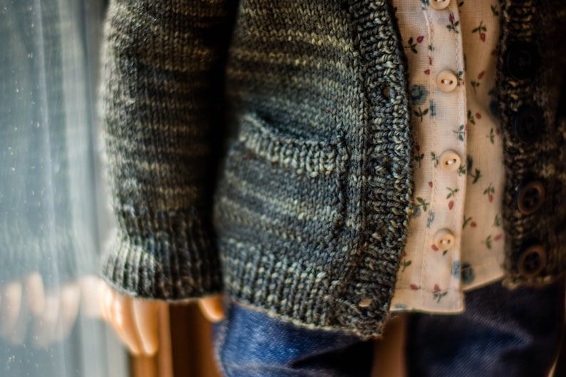 Libby - Boyfriend Cardigan Knitting Pattern for 18" Dolls - Etsy