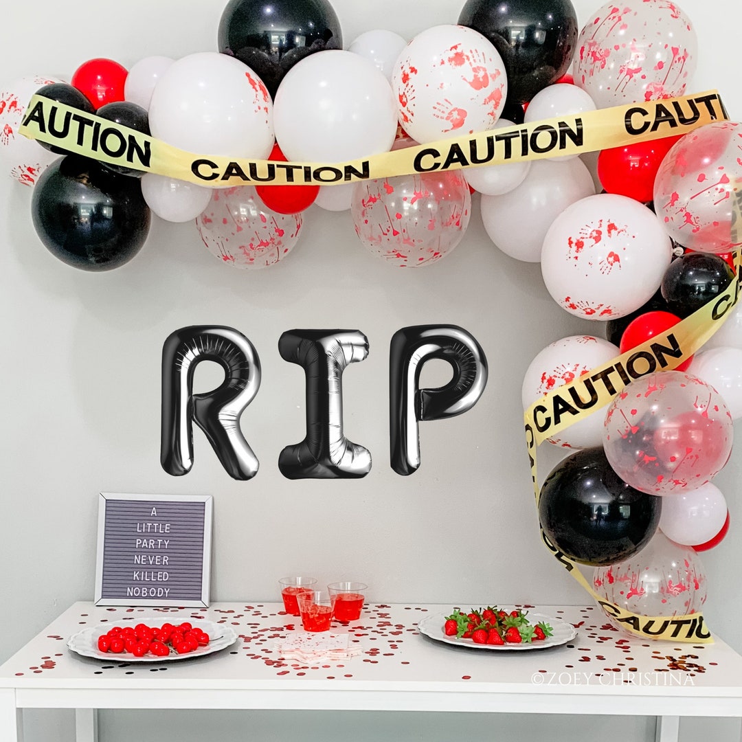 Murder Mystery Party Balloon Garland Kit, True Crime Blood Splatter ...