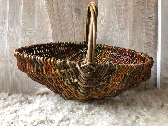 Frame Foraging basket hand made from Scottish Willow | Etsy