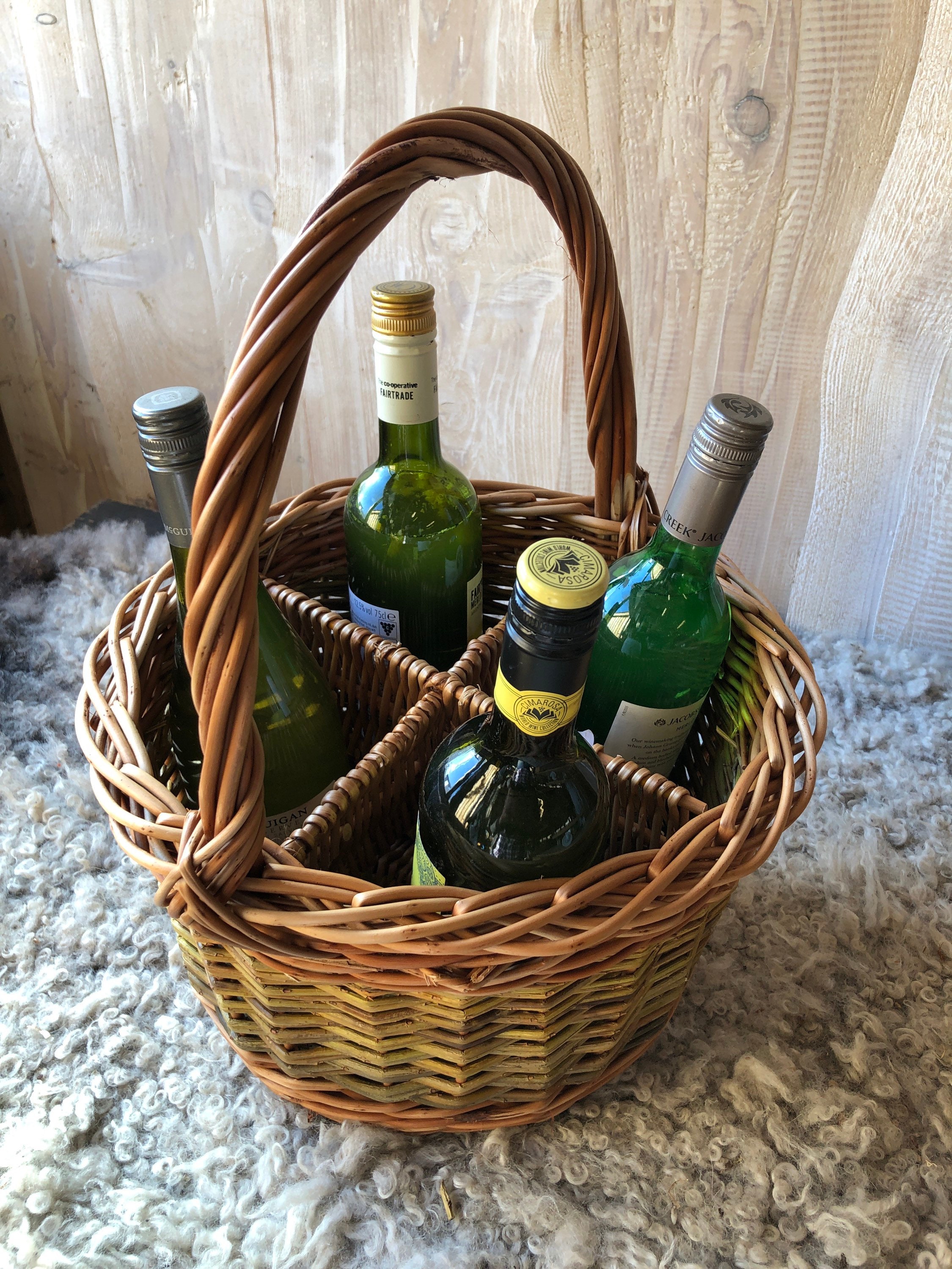 Willow wine carrier basket for 4 bottles — Naturally Useful