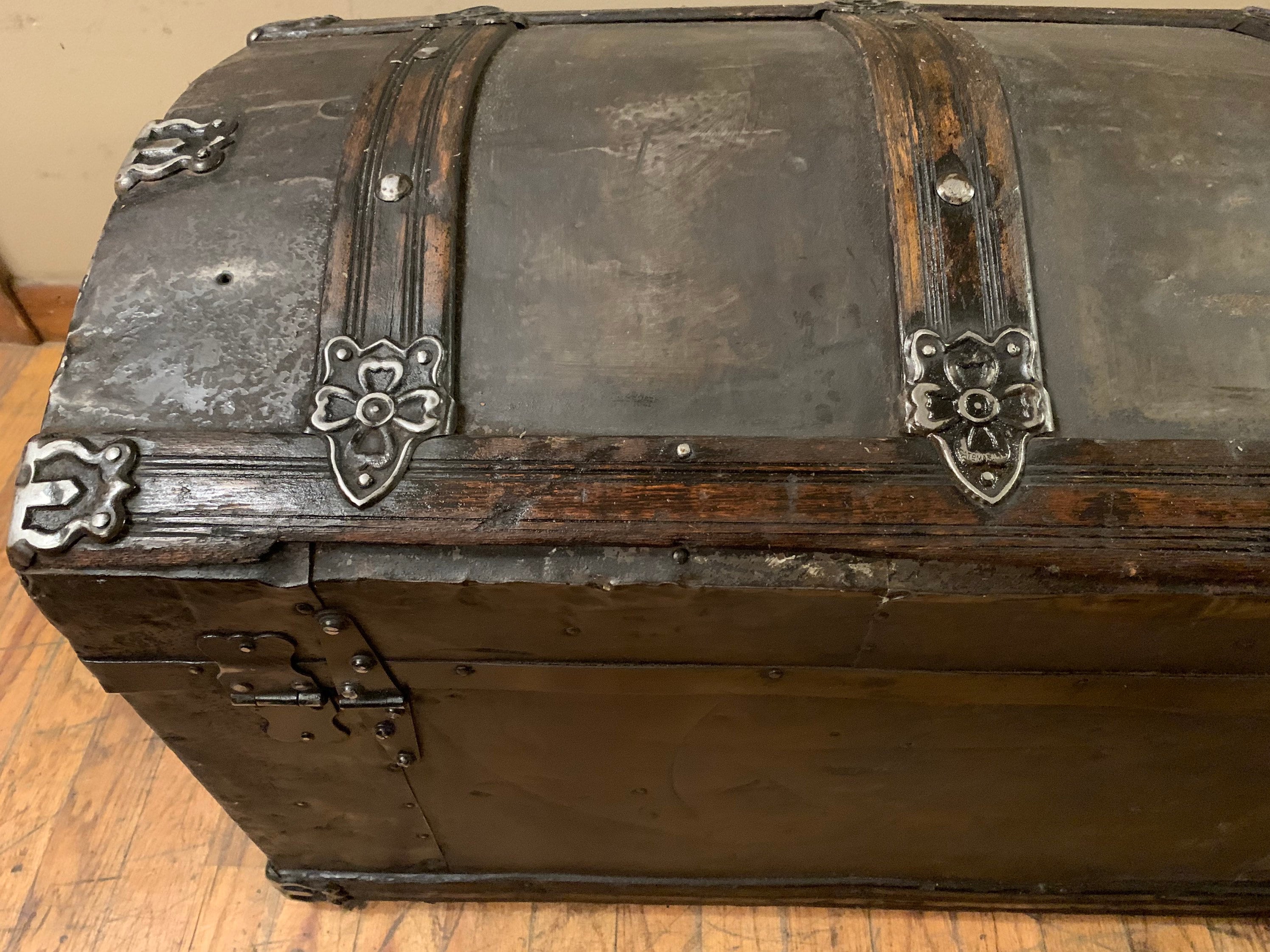 Victorian Steamer Trunk, Dome Top Trunk, Arch Top Trunk - Etsy