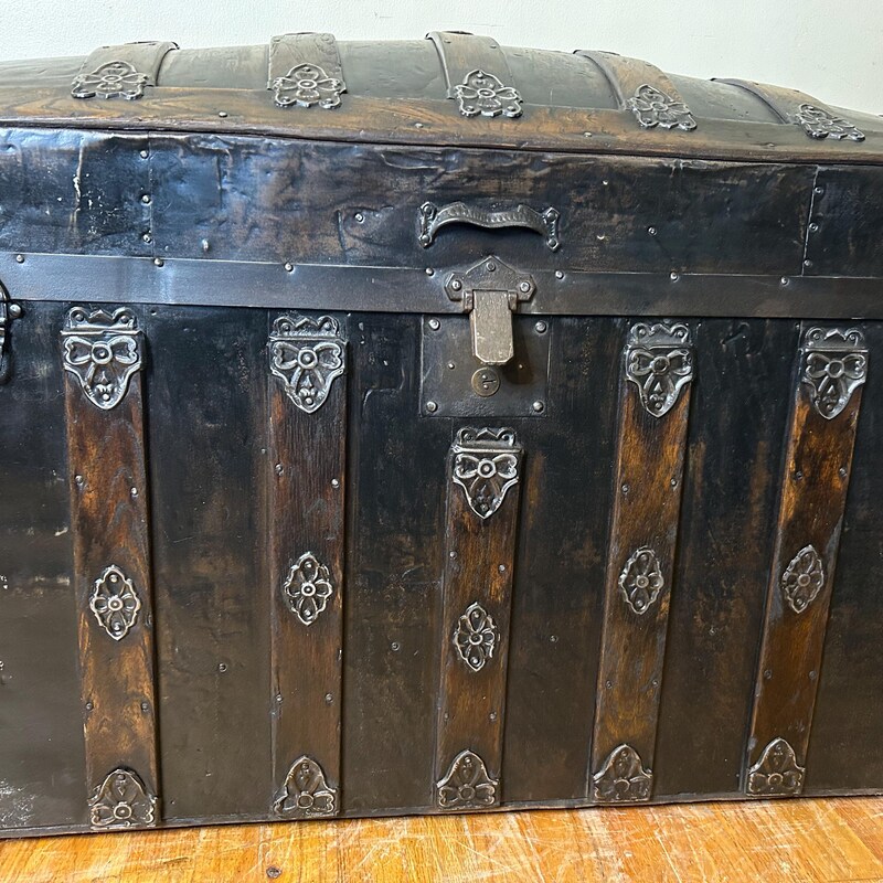 Camelback Trunk - Etsy