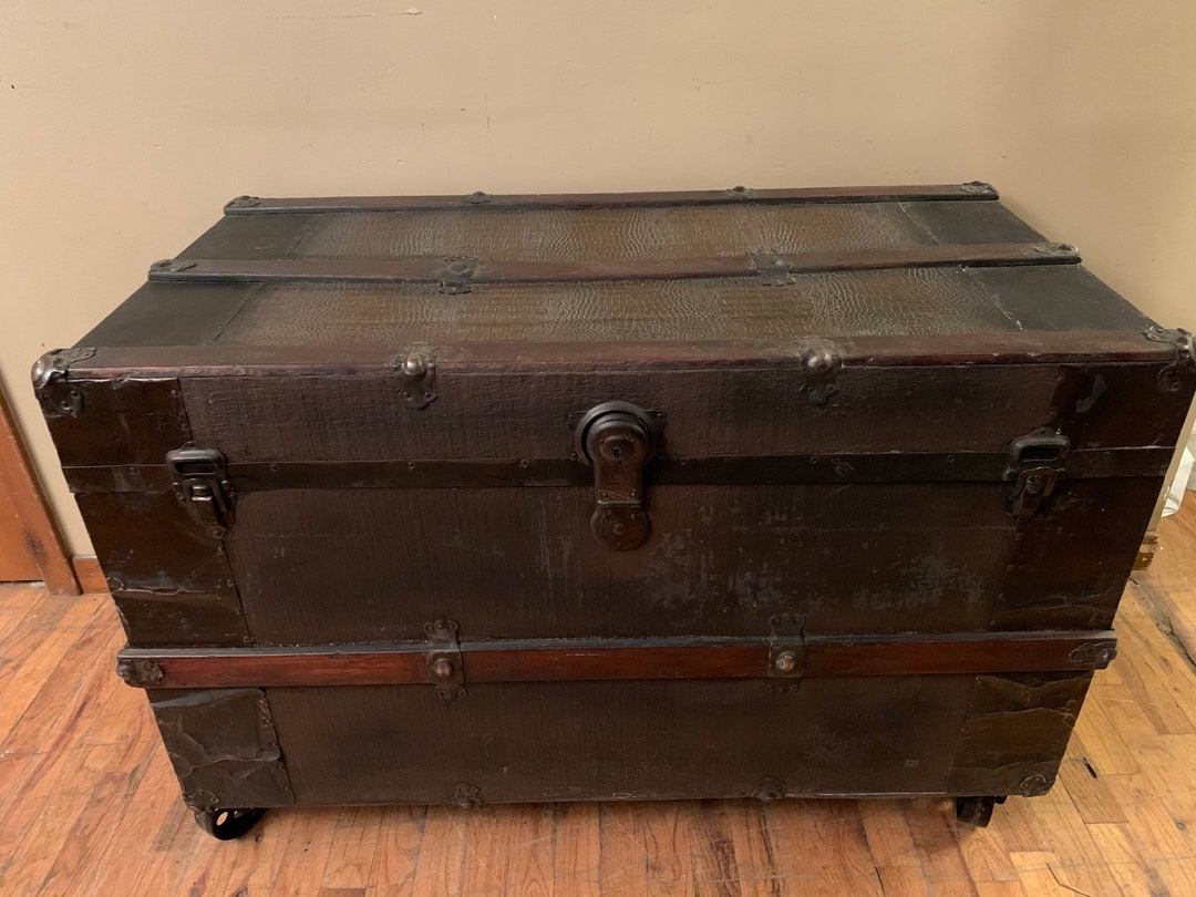Flat Top Antique Trunk, Vintage Trunk, Vintage Chest, Steamer Trunk ...
