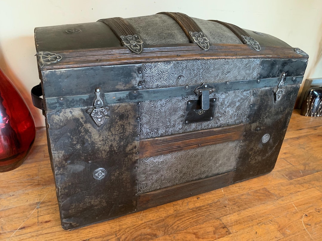 Antique Steamer Trunk Chest RARE Steam Trunk Storage Chest Antique ...