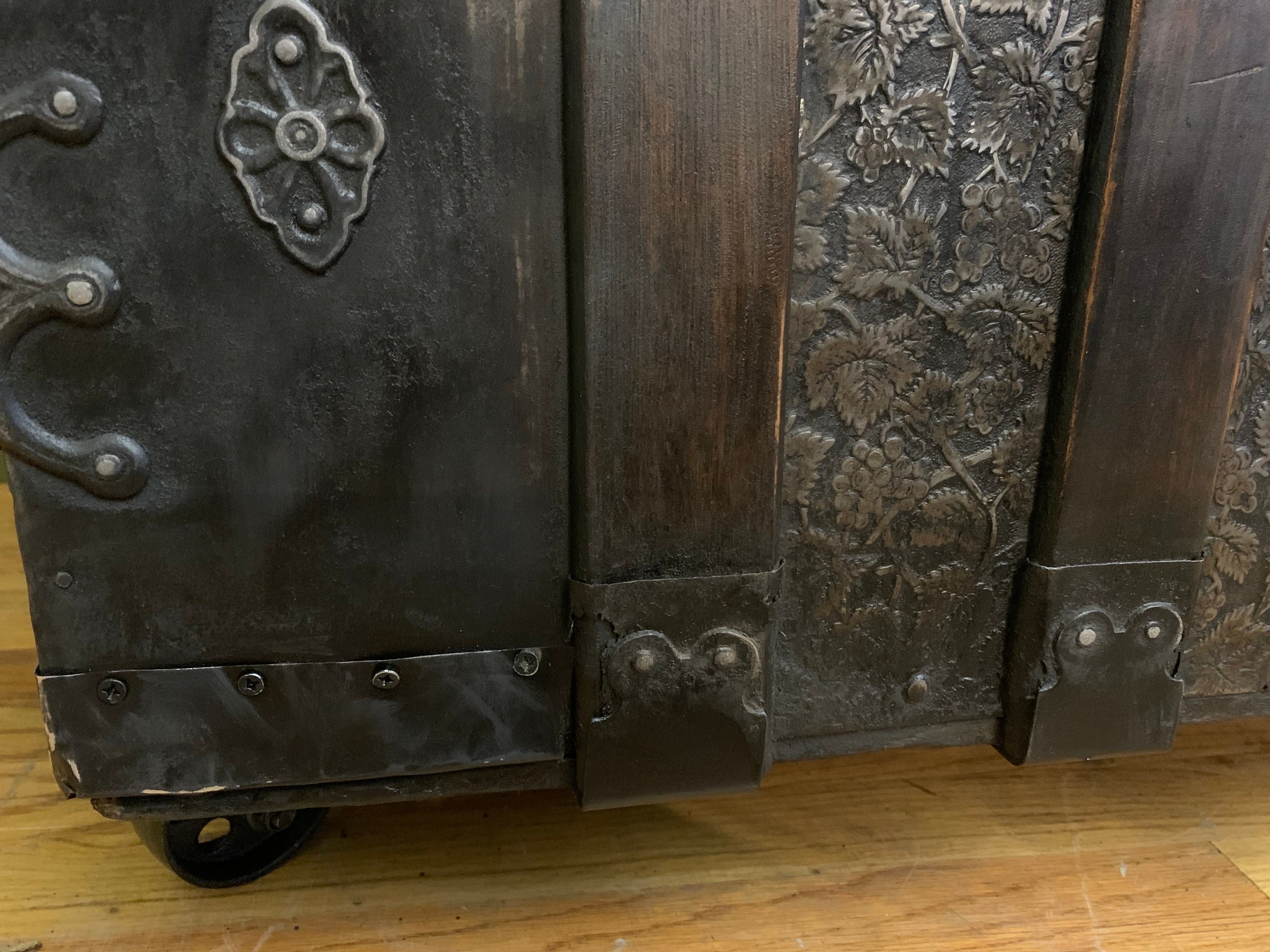 Steamer Trunk, Antique Trunk, Steamer Trunk, Vintage Chest Trunk, Bench ...