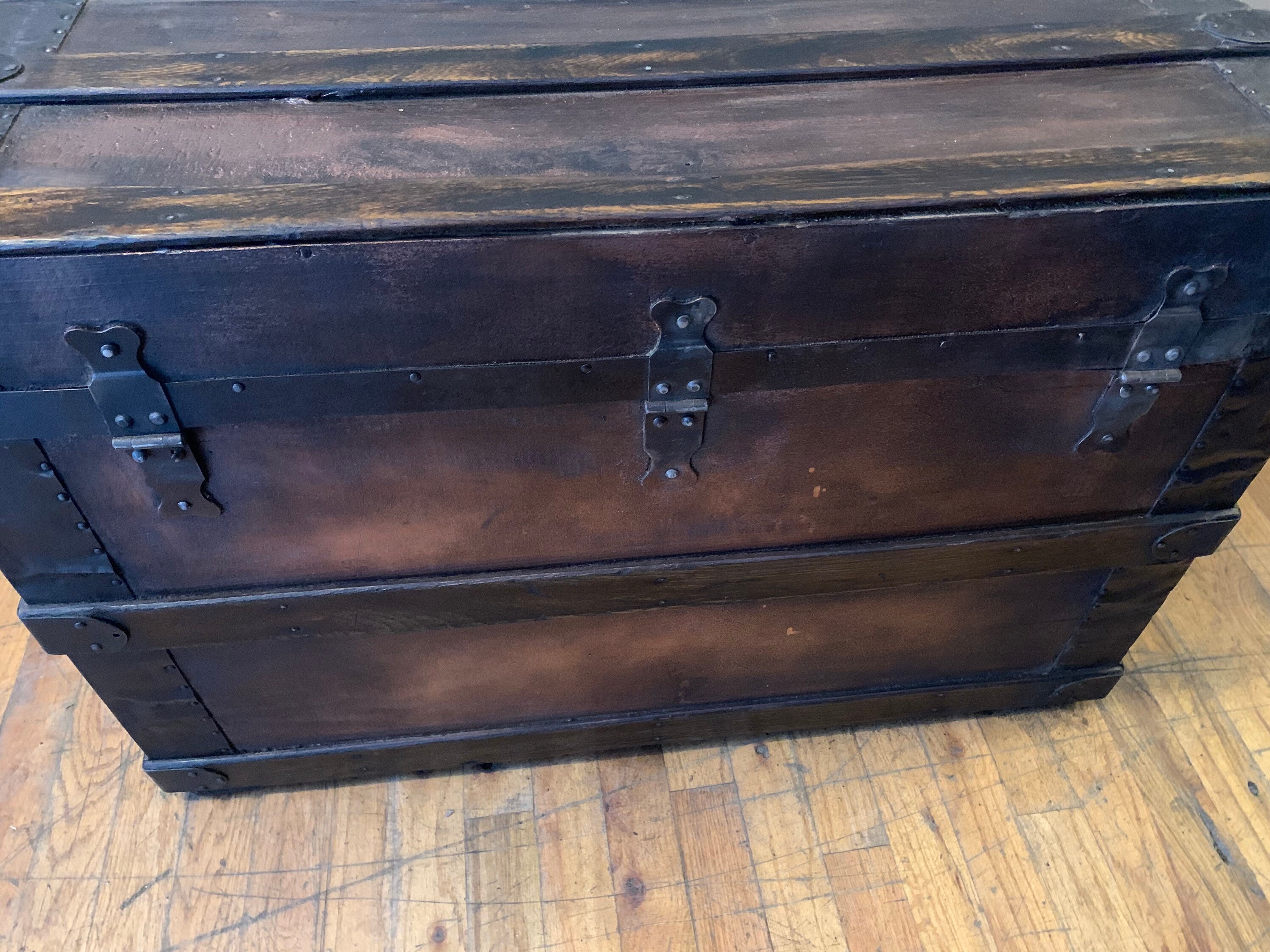Steamer Trunk Flat Top Large Coffee Table - Etsy