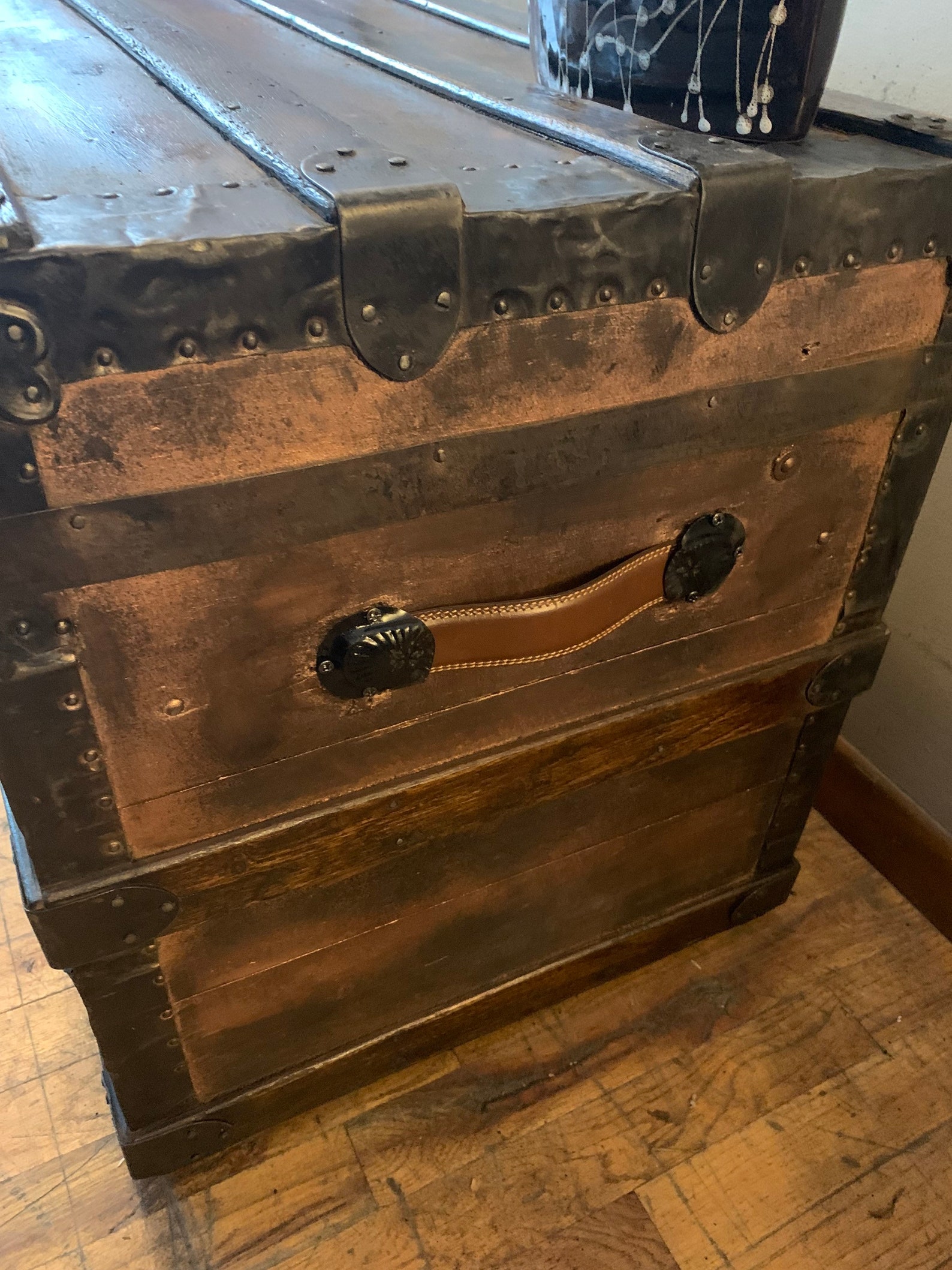 Steamer Trunk Flat Top Large Coffee Table - Etsy