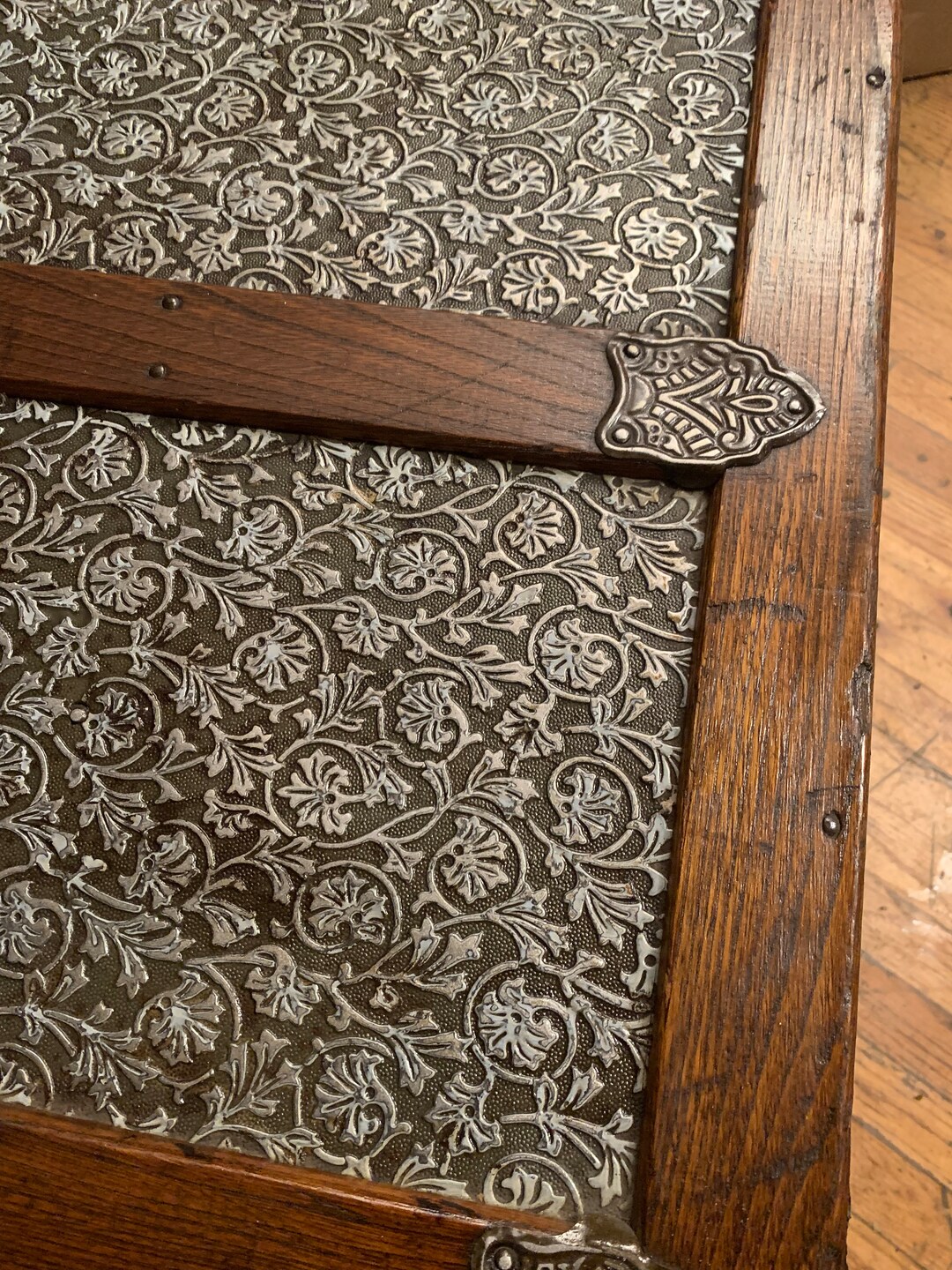 Antique Steamer Trunk, Flat Top Trunk, Tin Trunk, Vintage Chest, Old ...