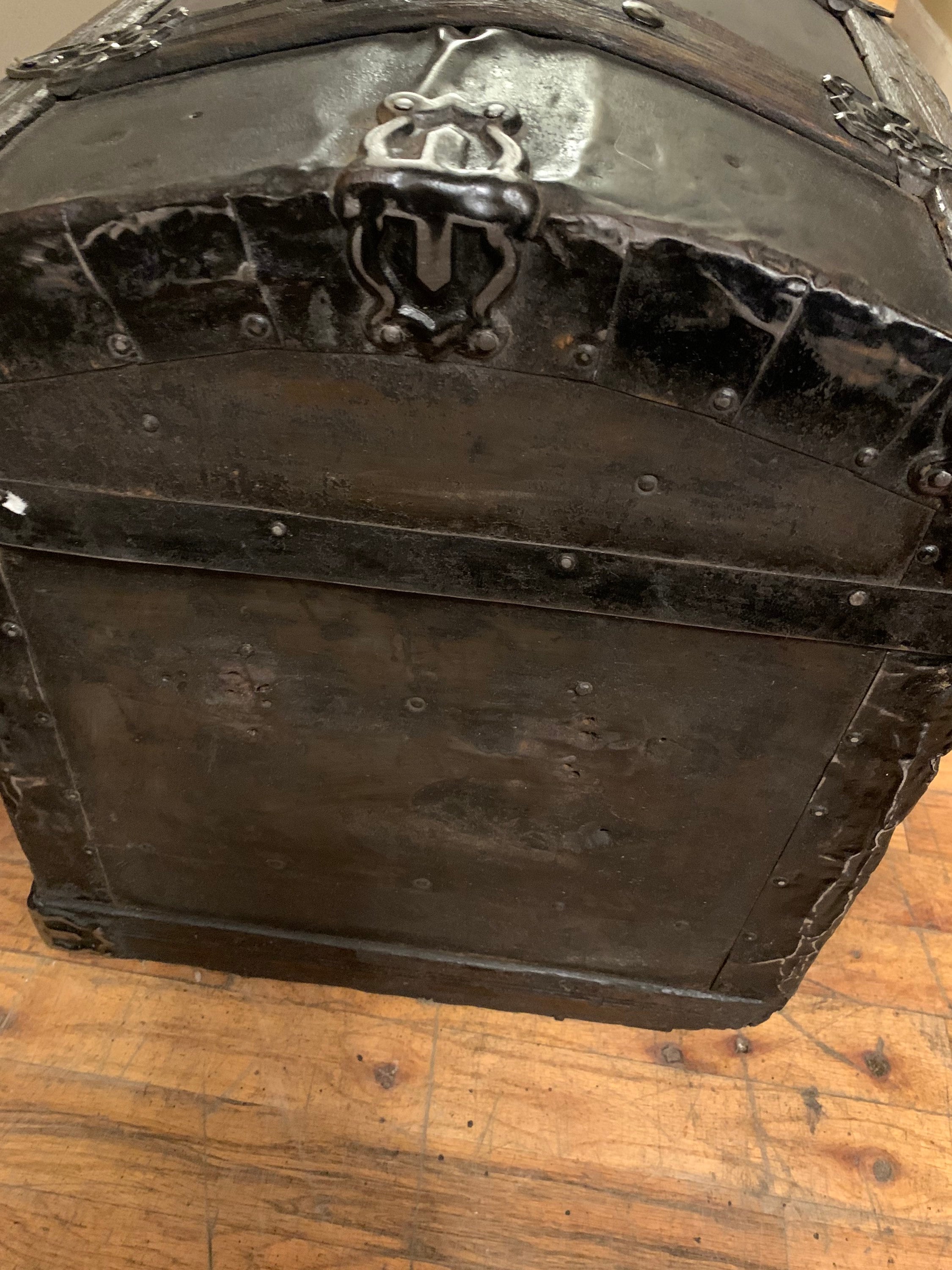 Victorian Steamer Trunk, Dome Top Trunk, Arch Top Trunk - Etsy