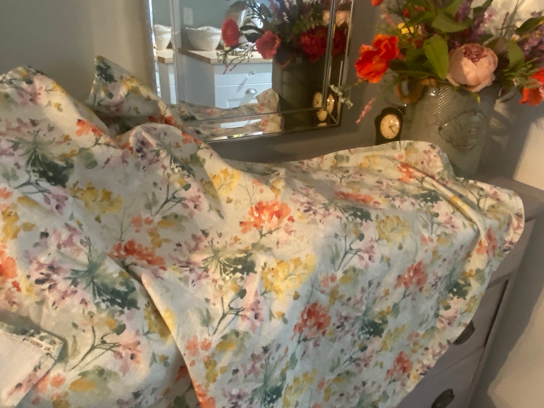 Vintage Floral Barkcloth Hemmed Fabric, Gorgeous Pale Green Floral ...