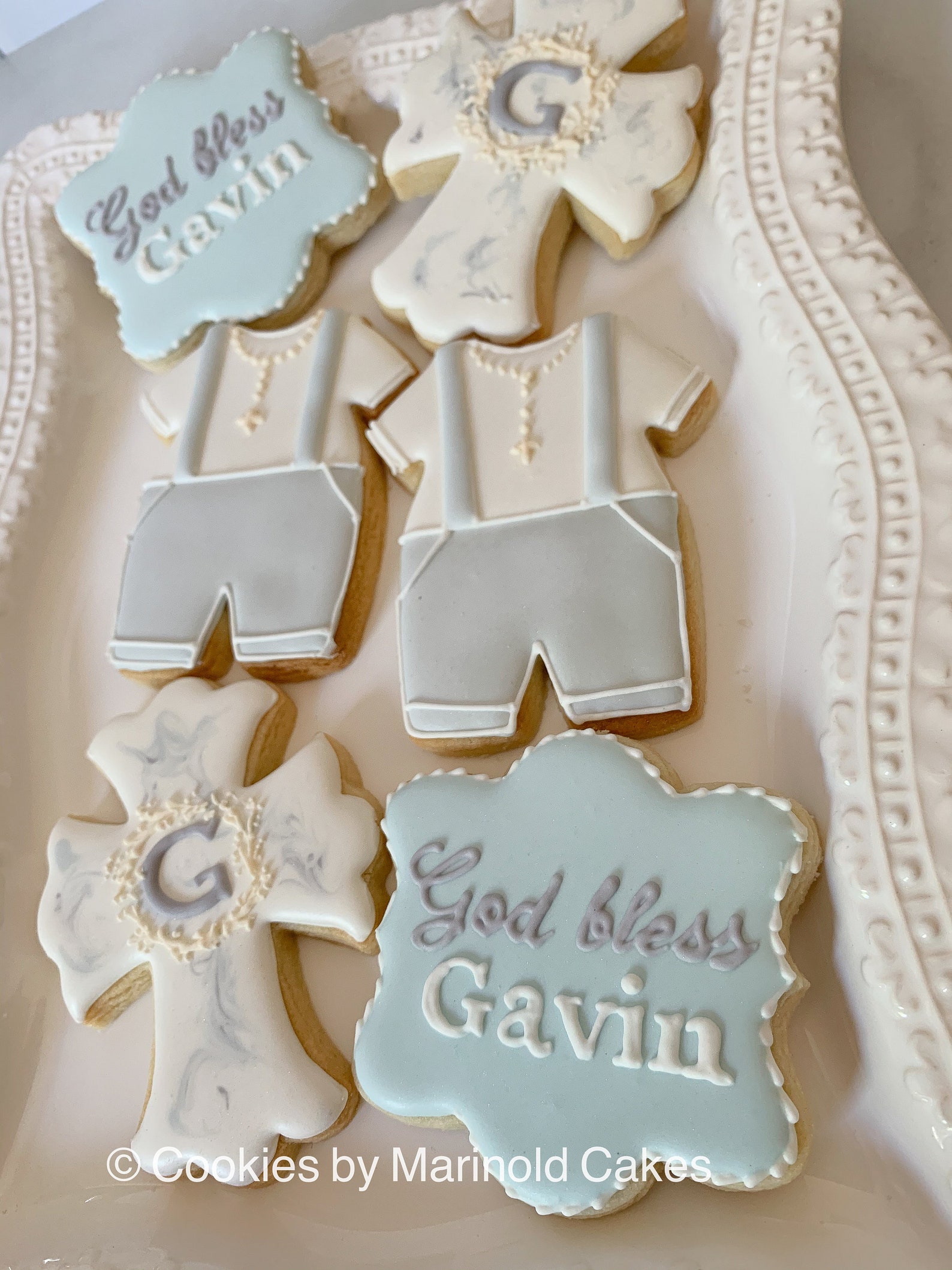 Christening or Communion Cookies With Monogrammed Wreath 12 - Etsy