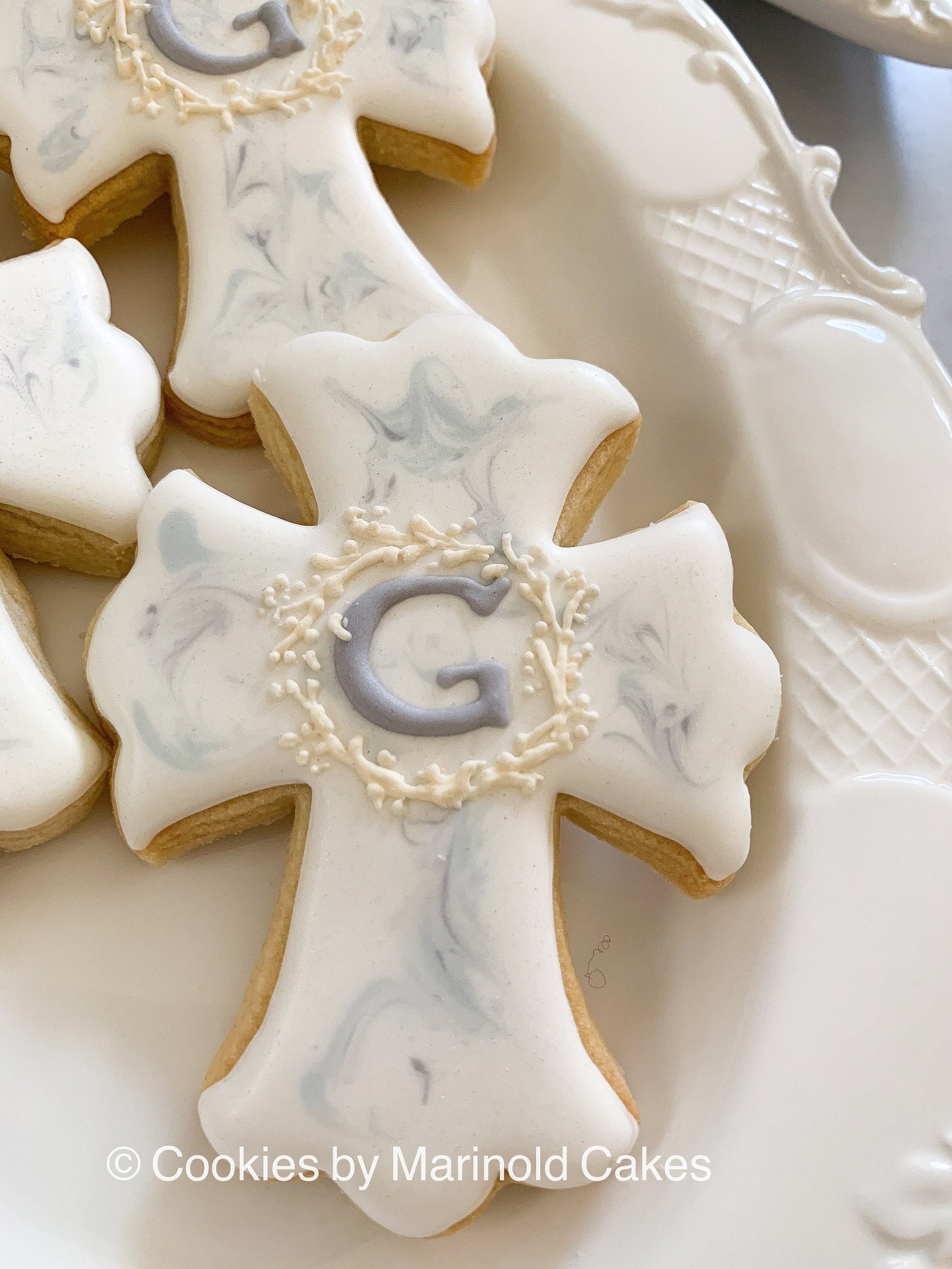 Crucifix or Cross Cookies With Monogrammed Wreath 12 Pieces - Etsy