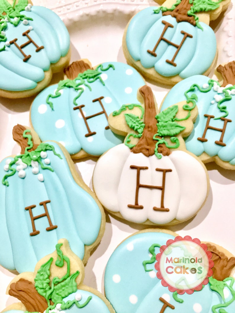 12 Large Pumpkin Cookies With Name and Monogram for Baby - Etsy