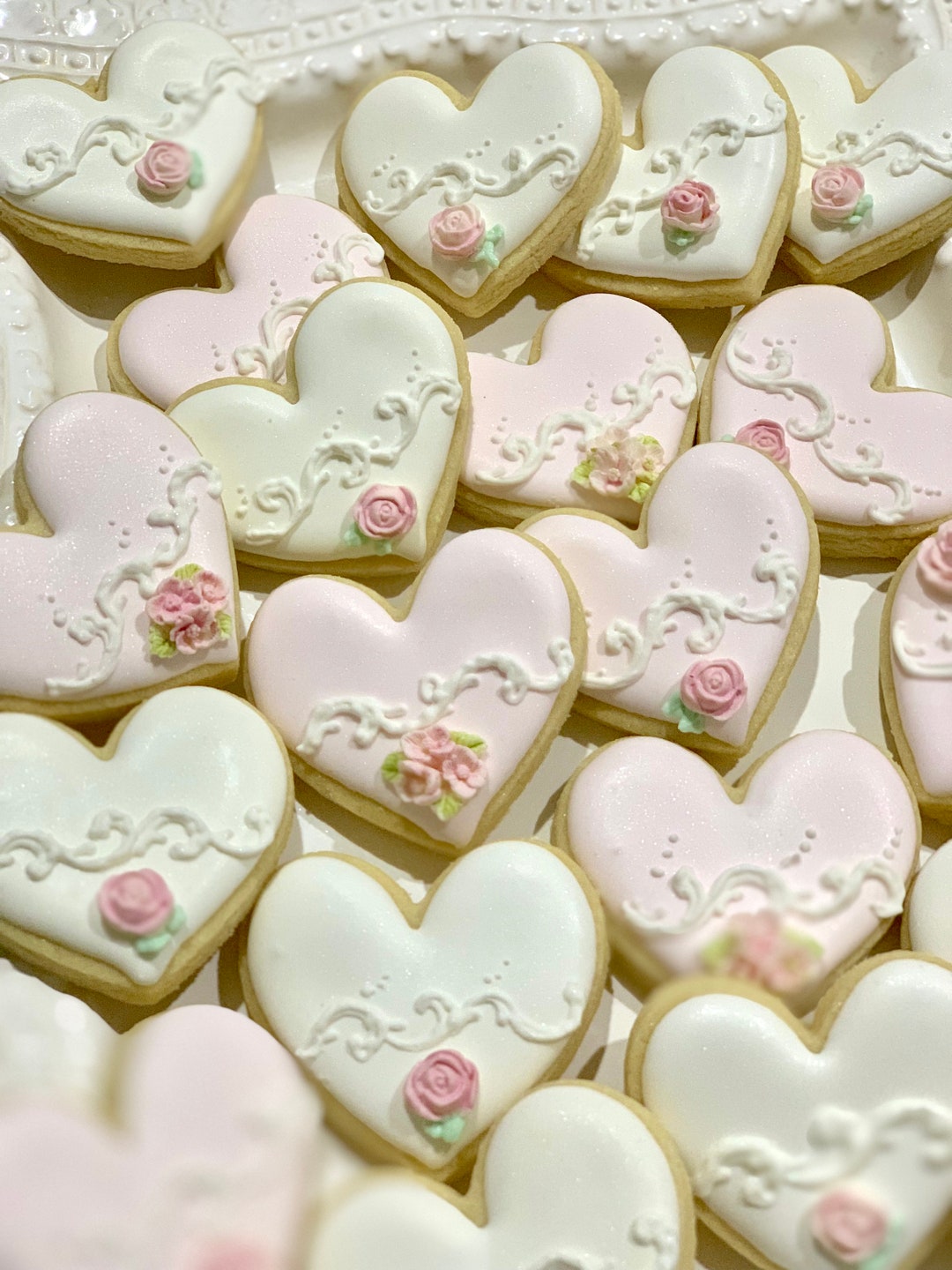 White and Pink Elegant Classic Heart Small Cookies, 12 Pieces - Etsy