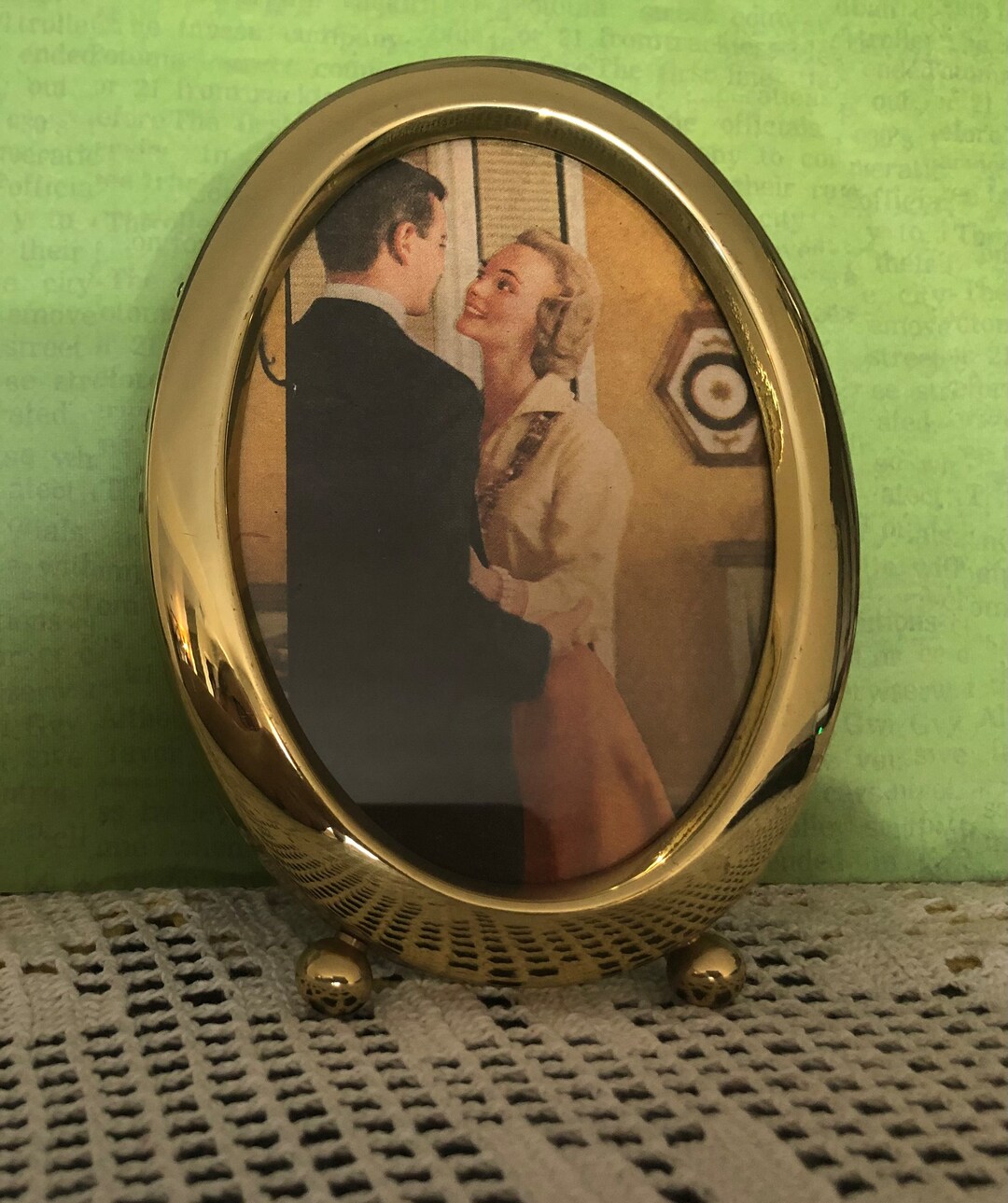 Vintage Oval Brass Picture Frame 3 & 1/2 X 5 Inches - Etsy