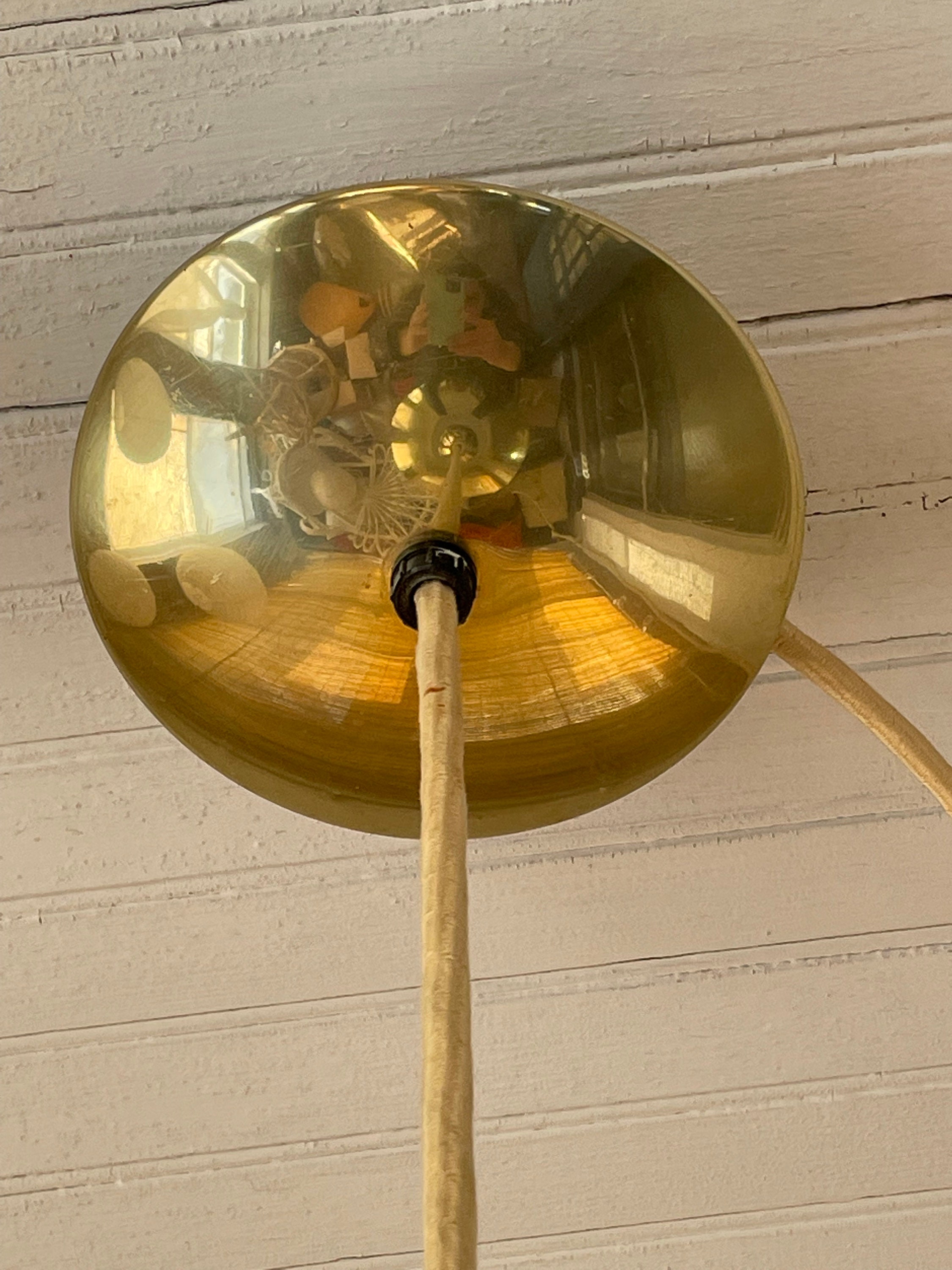 Large Vintage Retractable UFO Saucer Light Fixture, Gerald Thurston for ...