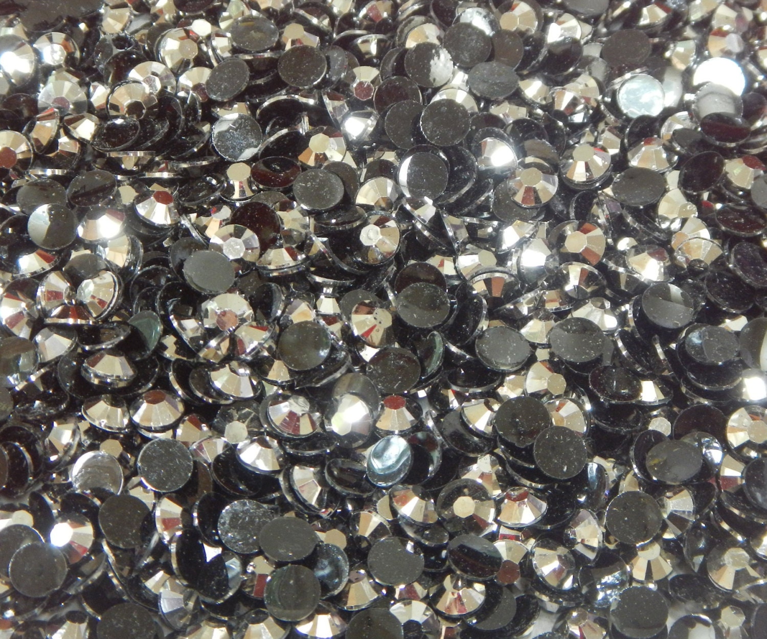 1000 Crystal Flat Back Resin Rhinestones Gems Hematite | Etsy