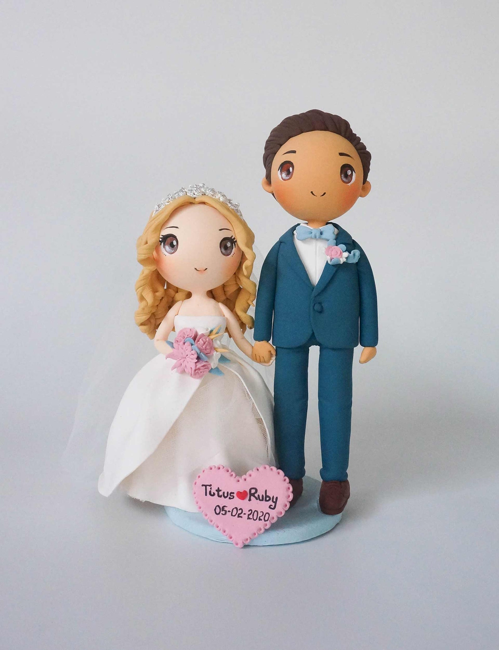 Personalized Bride & Groom Cake Topper Princess Wedding Cake - Etsy